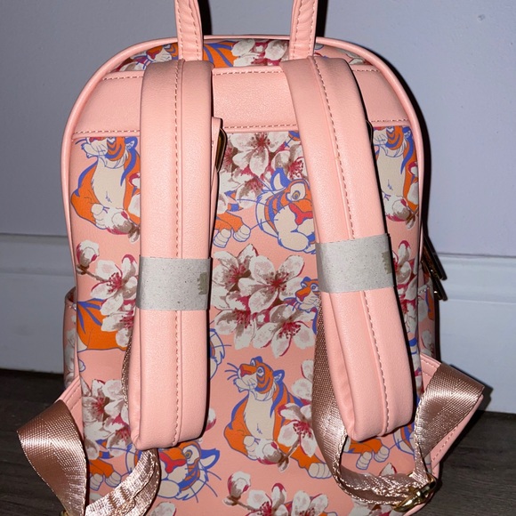 Loungefly | Bags | Loungefly Disney Aladdin Rajah Floral Backpack ...